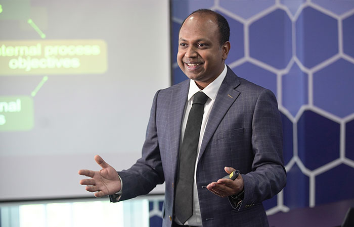 Academic Staff – CamEd Business School Website